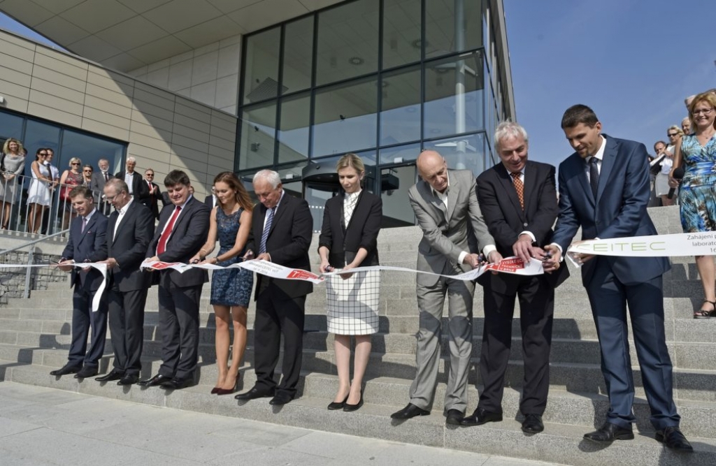 Tomografické měření Slavnostní otevření CEITEC VUT - Ceitec.cz